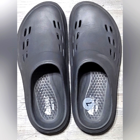 Denali Foam Tech | Shoes | Denali Foam Tech Slides | Poshmark